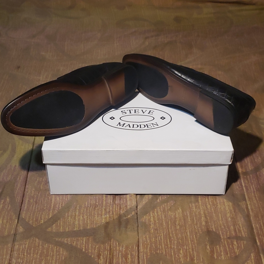 Steve Madden Croc Design - Gem